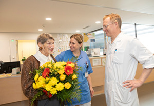 Dank Klinik Donaustadt: Patientin feiert ihren 100. Geburtstag - Wiener ...